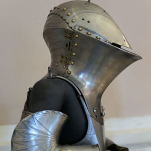 Famous Blacksmiths & Bladesmiths In History (Past & Present) - Working ...